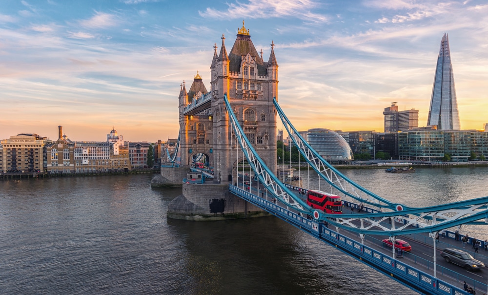 Tower Bridge | Travel Guide