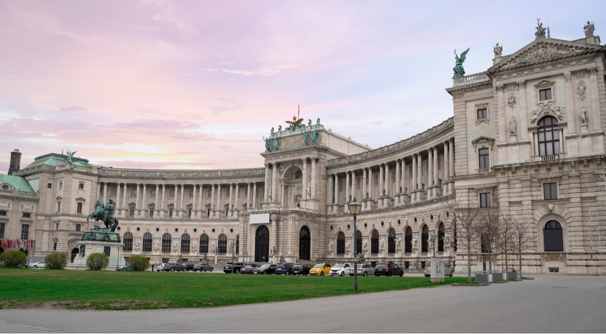 Hofburg | Travel Guide